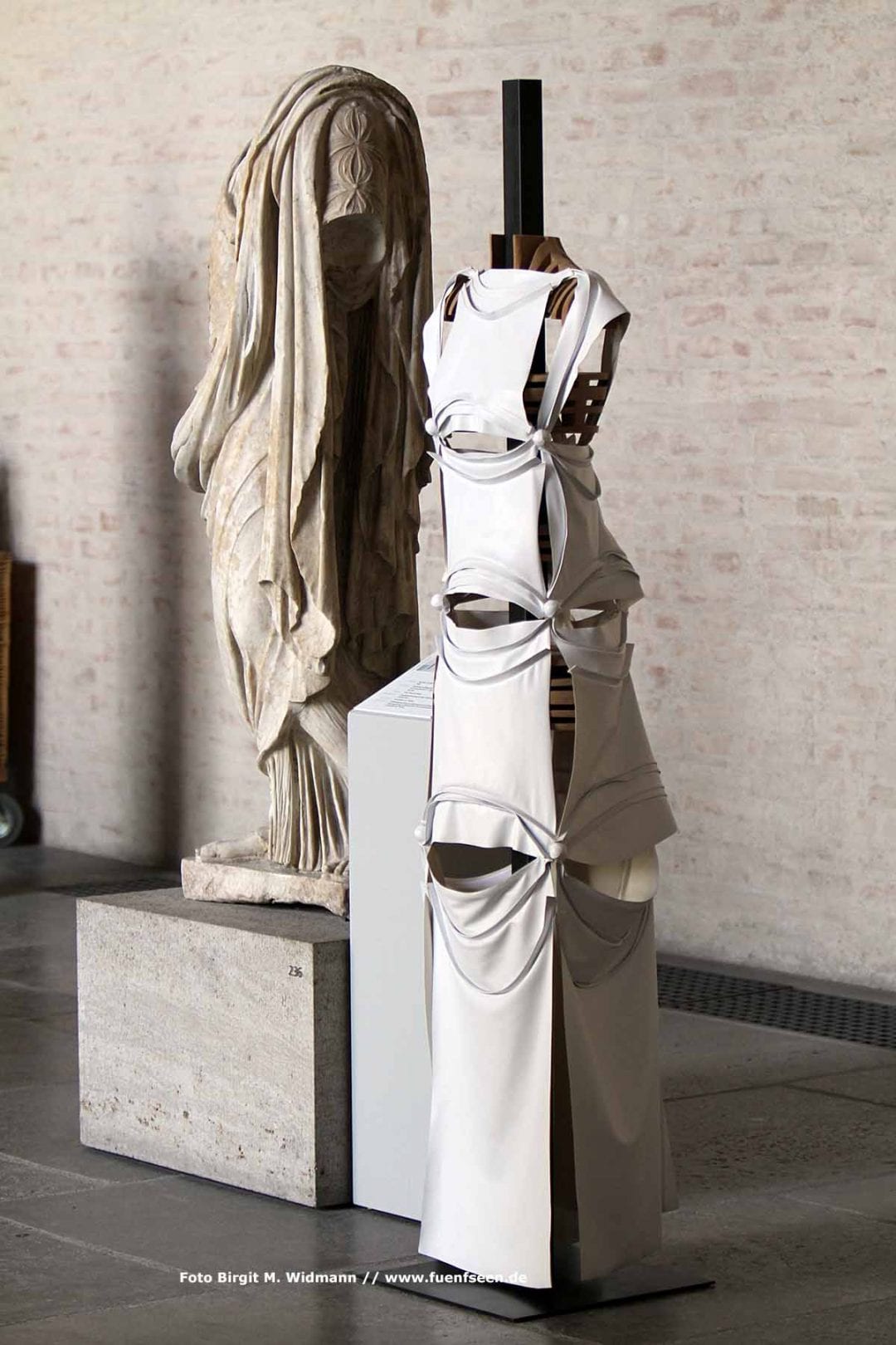 Divine X Design - Die Sonderausstellung in der Glyptothek - fuenfseen ...